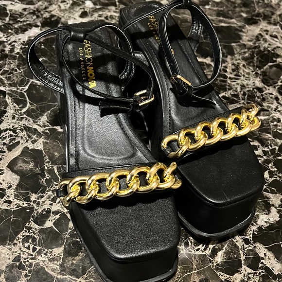 Fashion Nova | Shoes | Fashion Nova Platform Sandals | Poshmark